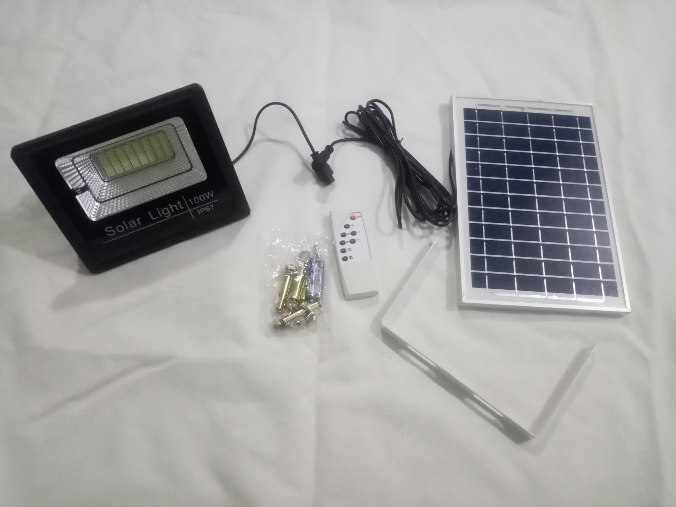 Proyector LED SMD Solar ECO 100 watt IP67 Luz Fría (100w) - VerLuz Pro